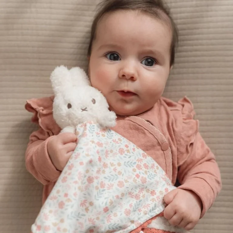 Mehka ninica Miffy - Lucky Blossom | Ajatutaja